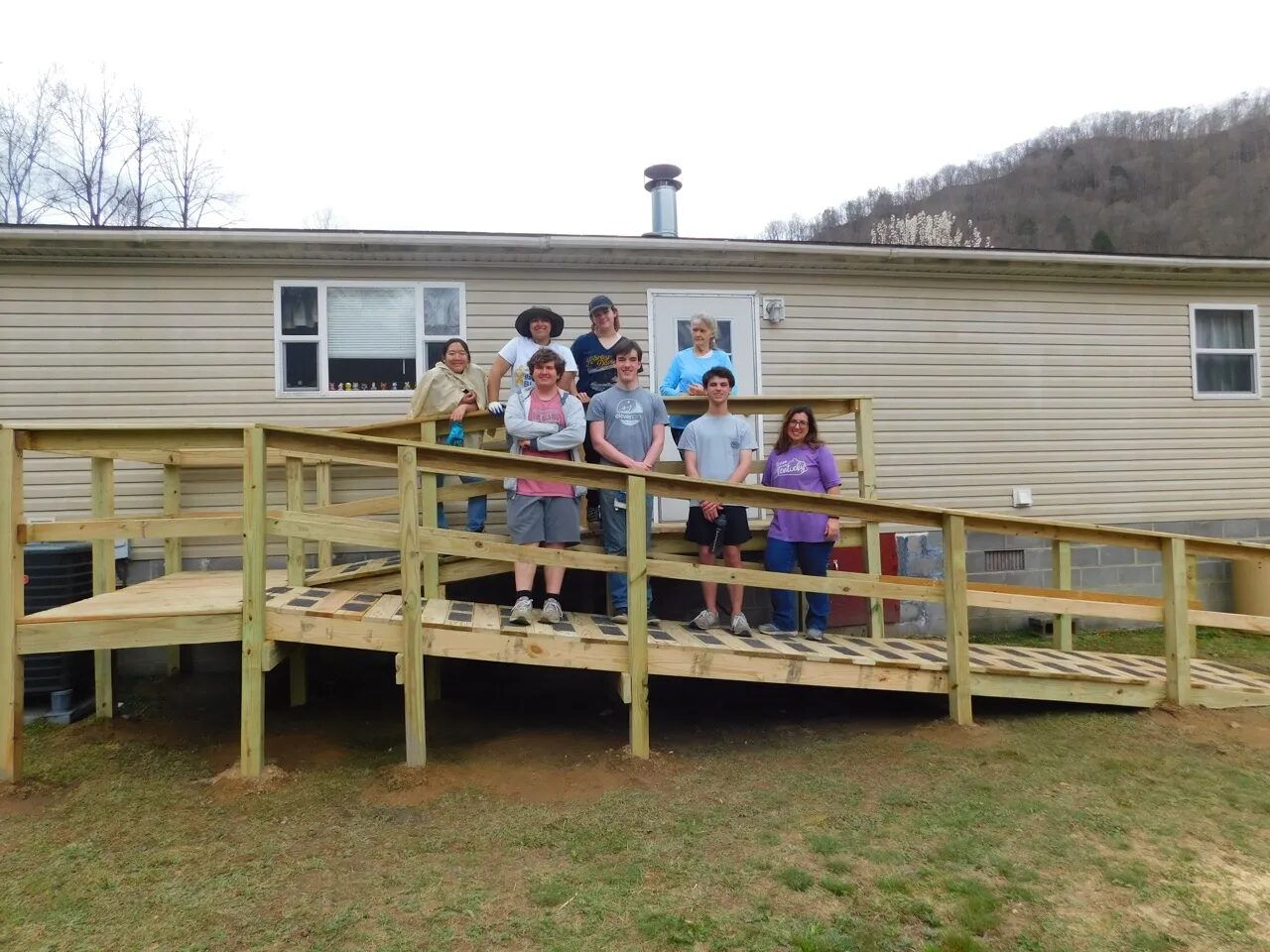 Poverty in West Virginia | Americans Helping Americans®